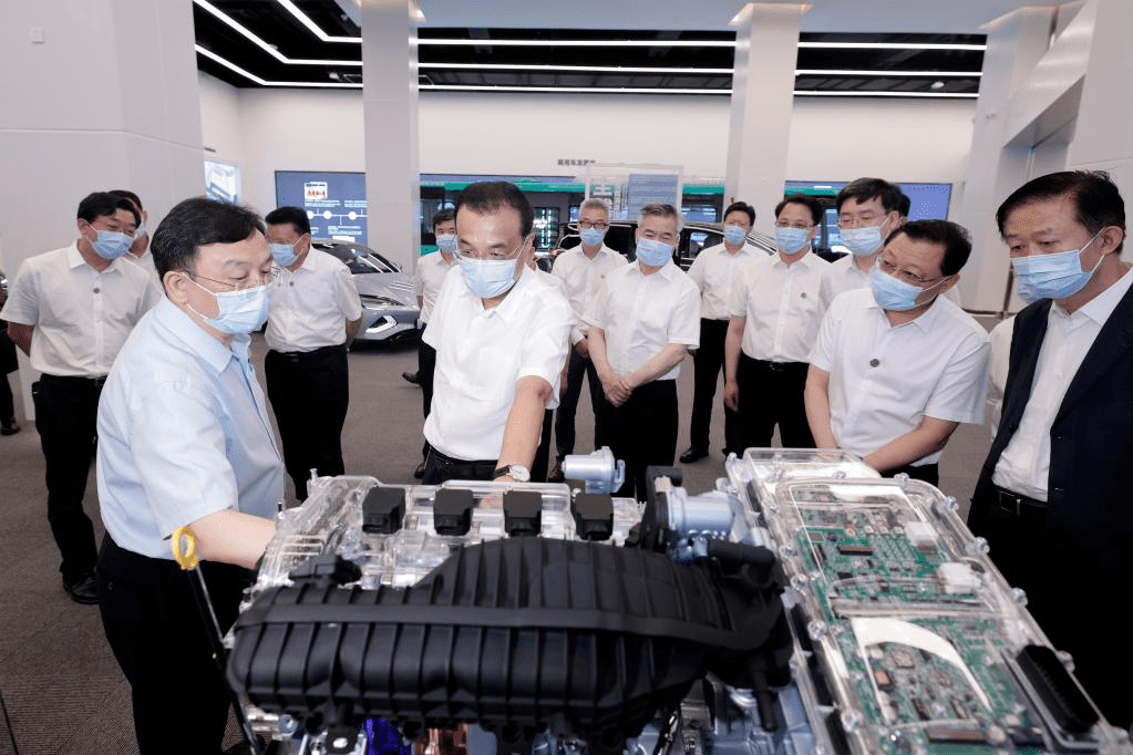 Chinese Premier makes inspection tour to Shenzhen