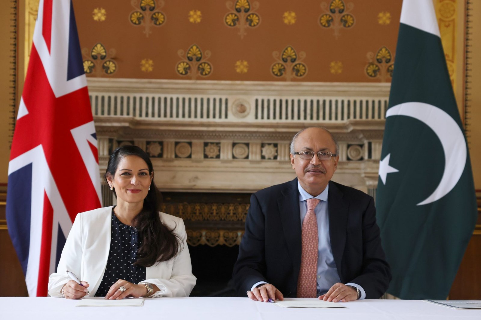 UK, Pakistan sign Landmark Agreement - TDI