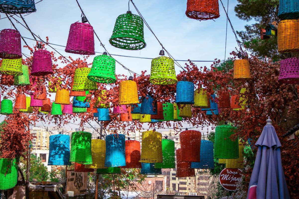 Exploring Rainbow Street: A Cultural & Architectural Gem in Jordan